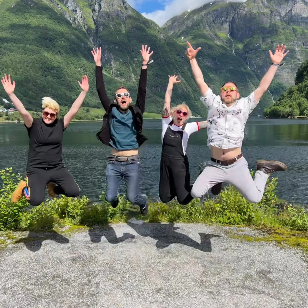 Fightmilk Share Summer Bodies Single - Austin Town Hall